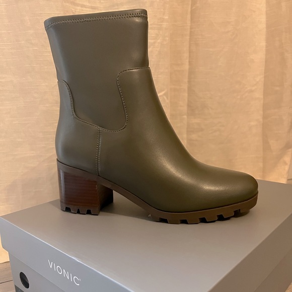 Vionic | Shoes | New Vionic Ronan Waterproof Boot In Olive Green | Poshmark